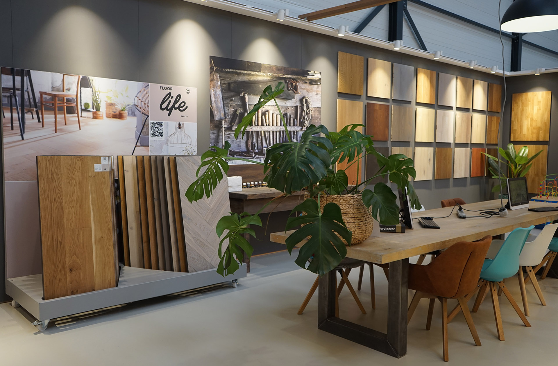 Vloeren Enschede | PVC, laminaat en houten vloeren | LAB21